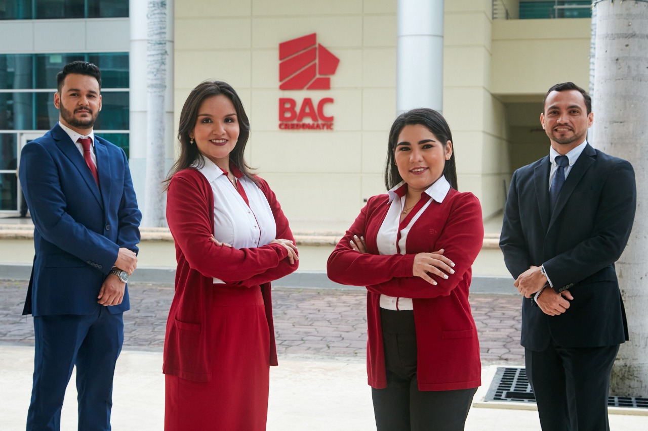 BAC Credomatic en busca de nuevos talentos | La Mesa Redonda